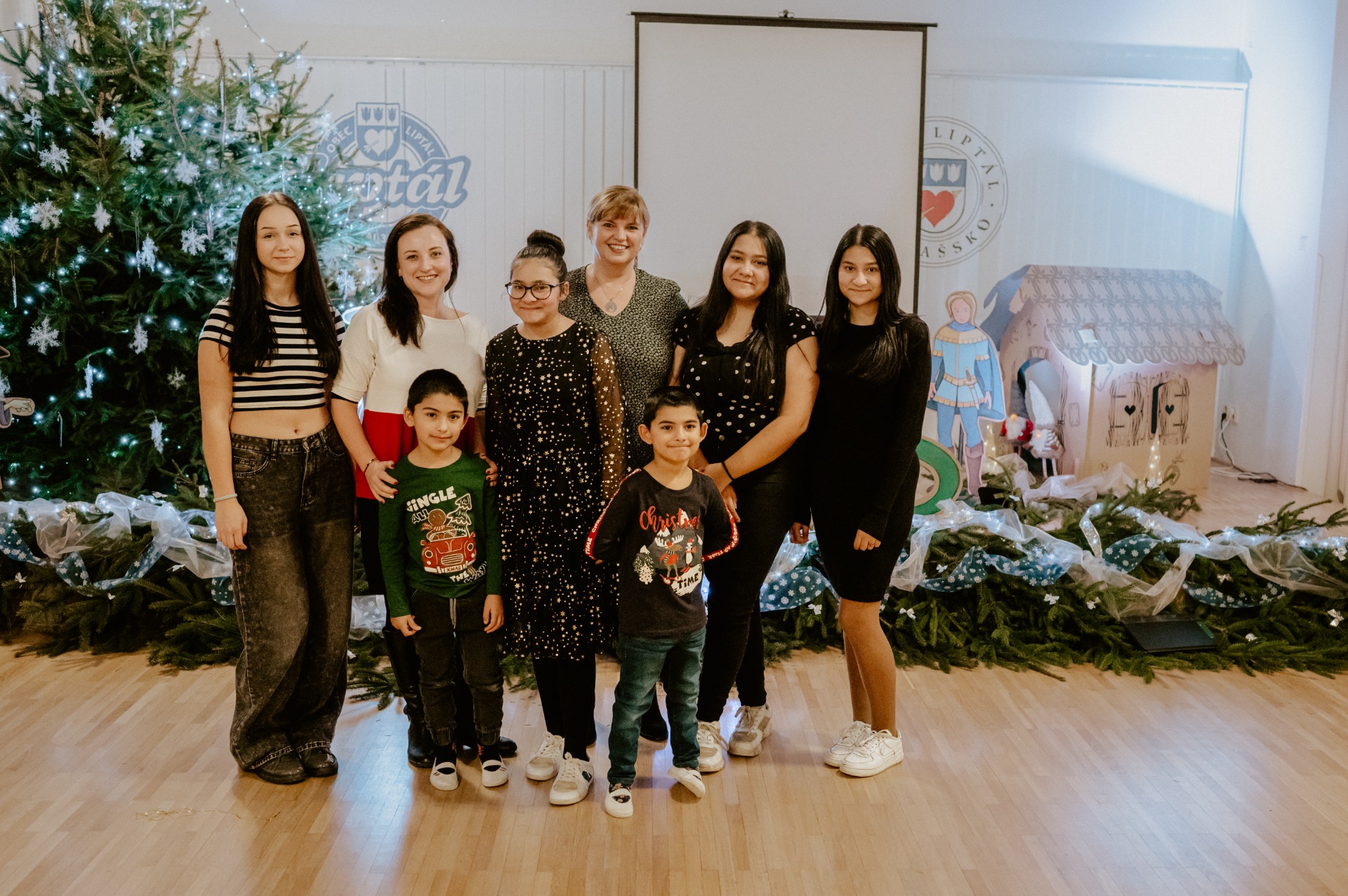 Pohádková besídka :: Detsky-domov-liptal